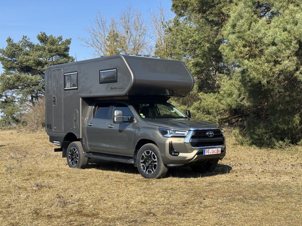 Woelcke Toyota Hilux Double Cap 4x4 2025